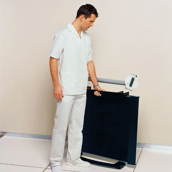 Rollstuhlwaage Seca665 mit Auffahrrampen